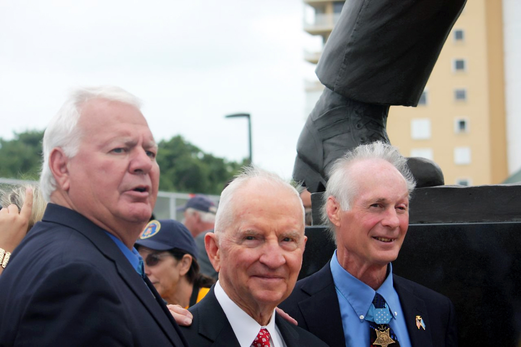 muster-2013-navy-seal-musuem-medal-of-honor-tom-norris-mike-thornton ...